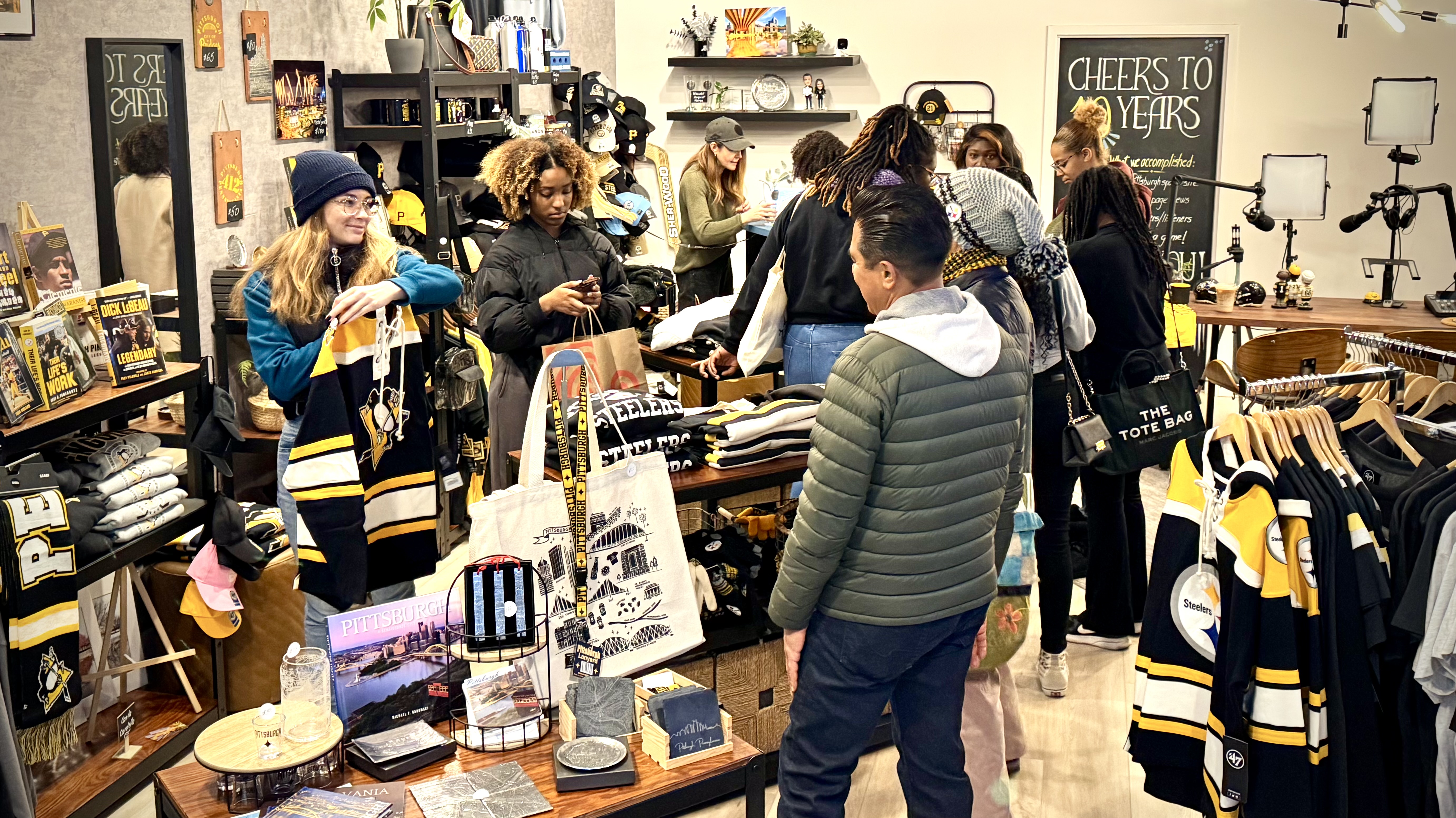 DK Pittsburgh Sports headquarters/shop