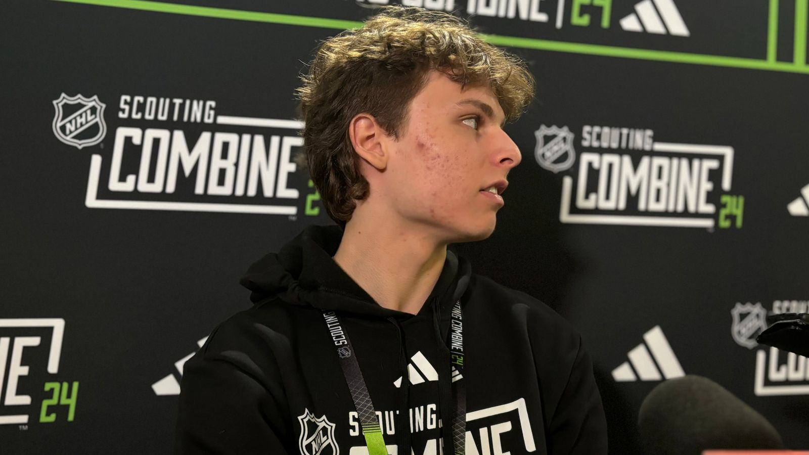 NHL Draft profiles: Offensive defenseman Henry Mews 'likes to make plays'