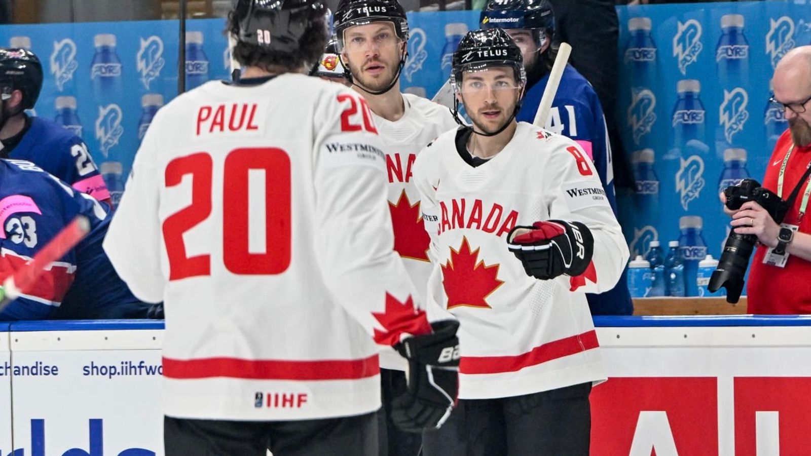 World Championship: Michael Bunting scores in Canada's opener
