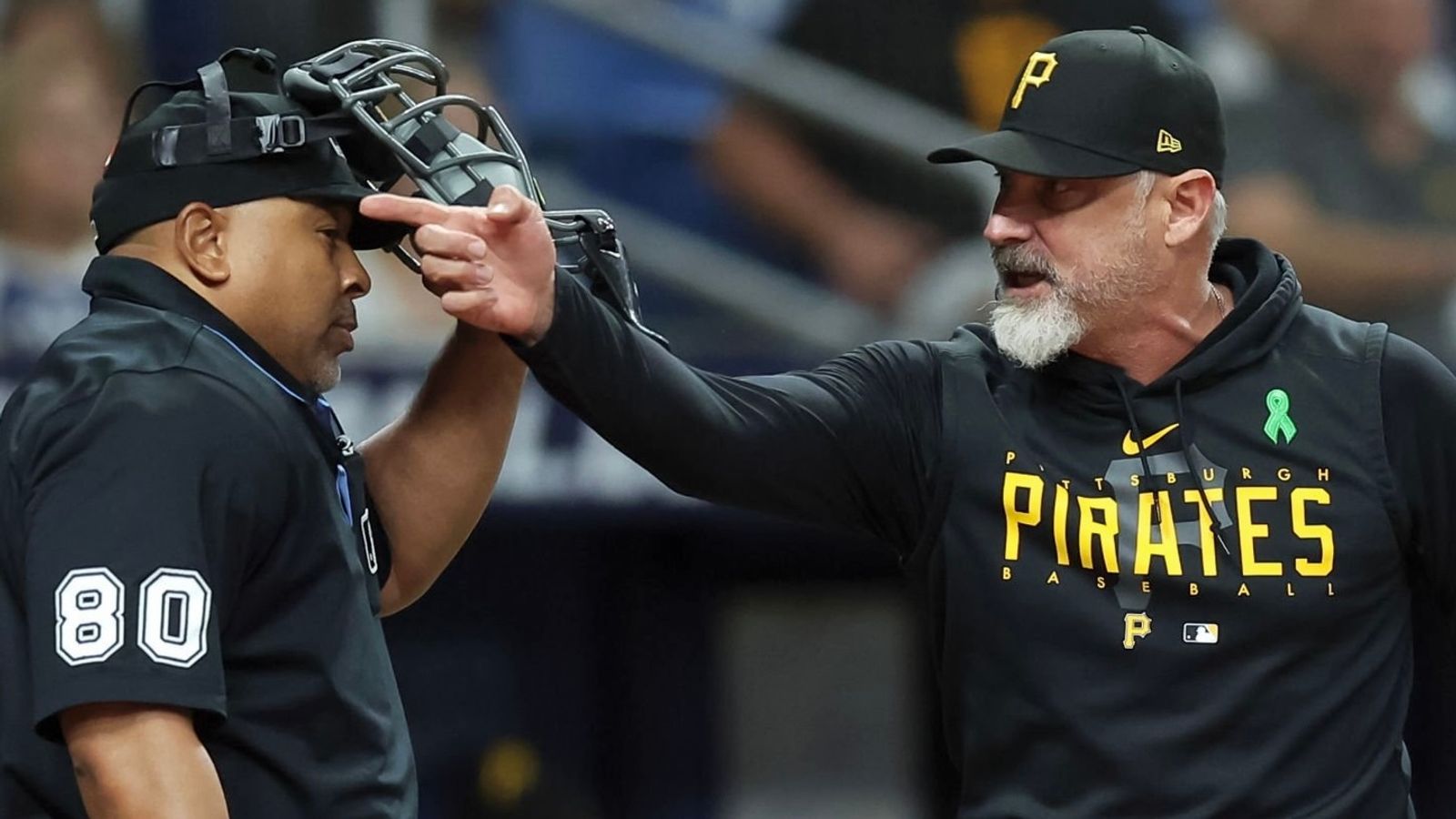 Freeze Frame: Pirates argue Rays got away with balk with game on the line