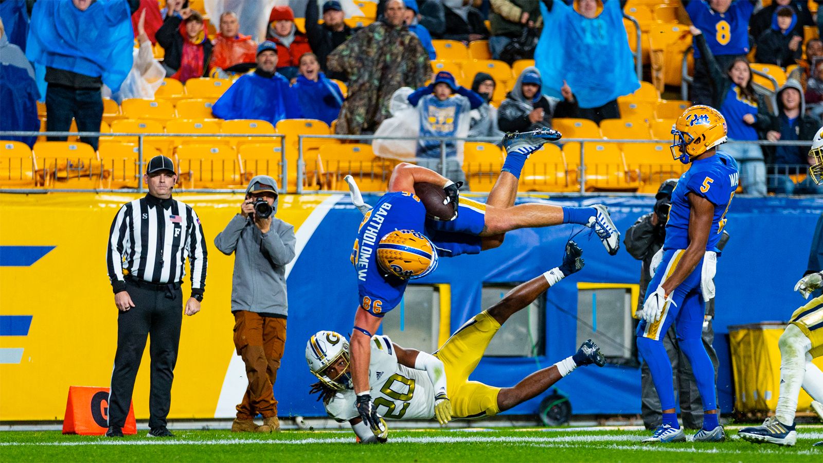 Photo gallery: Pitt offense gives too little too late