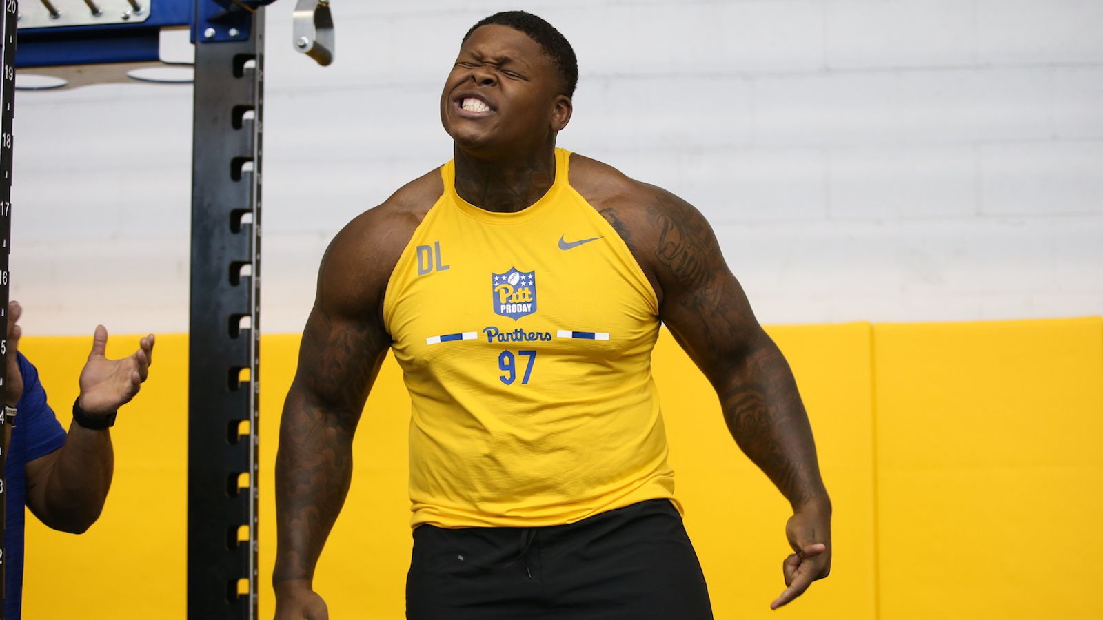 Carter: Jalen Twyman flexes strength, Rashad Weaver, Jason Pinnock ...
