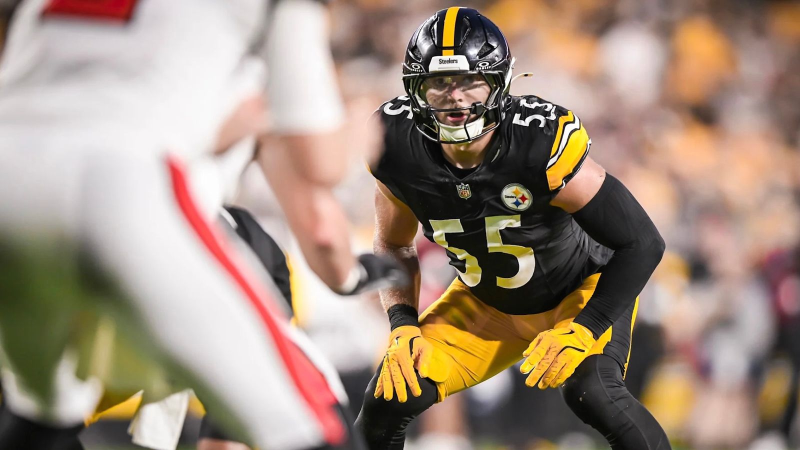 Cole Holcomb playing to not just be depth inside linebacker for Steelers