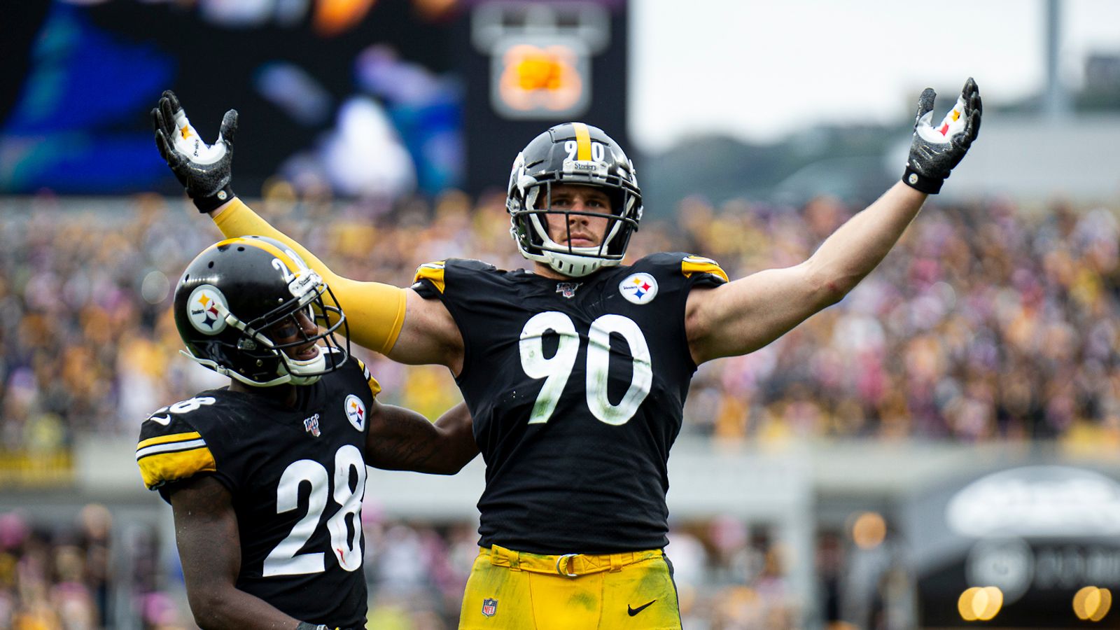 Watt named team MVP, calls it 'quite an honor'